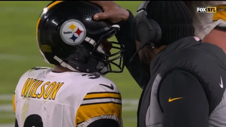 Analyst: Mike Tomlin's Quarterback Development Struggles Continue ...